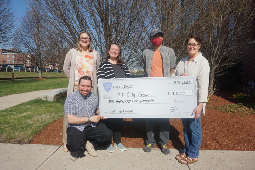 Jeanne D’Arc Credit Union Awards $1,500 to Mill City Grows - Jeanne D ...